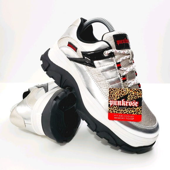 Punkrose | Shoes | Punkrose Skechers Shoes Master 2 High Platform ...